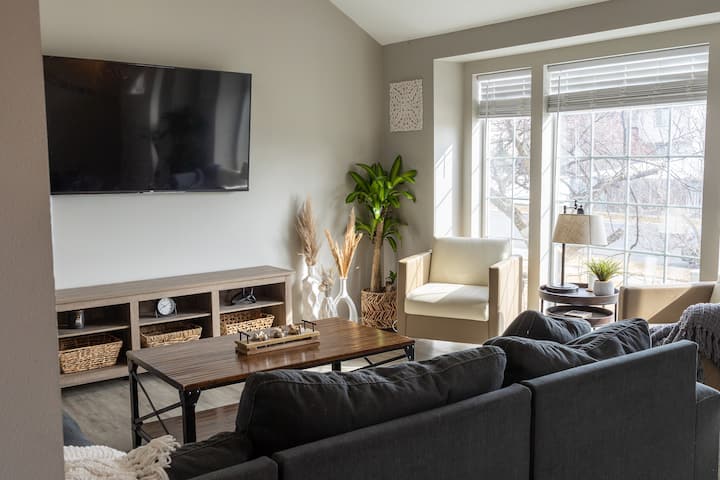 4 Level Home, Great Location, - Spokane, WA