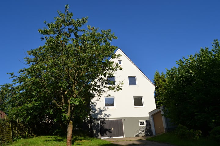 Cologne Messe, 5* Quiet & Cozy Houses (H23) - Lohmar