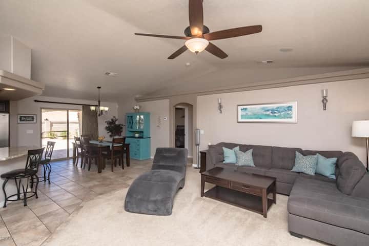 N Palo Verde Backyard Paradise Fan Favorite! - Lake Havasu City, AZ
