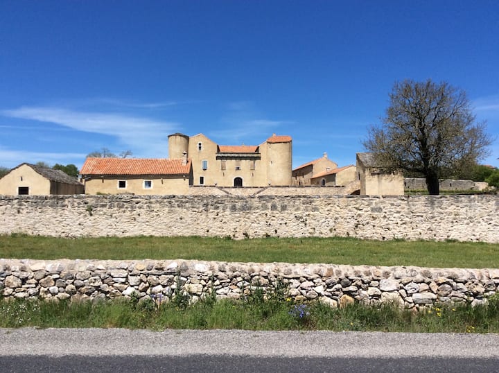 Gîte Plateau Du Larzac Pleine Nature - La Couvertoirade