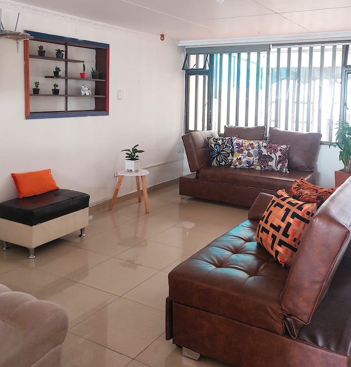 Casa Modelia, Near To The Airport - Bogotá