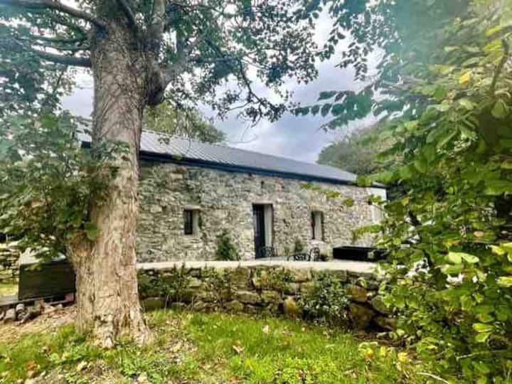 Clifden, The Barn On The Wild Atlantic Way. - Ireland