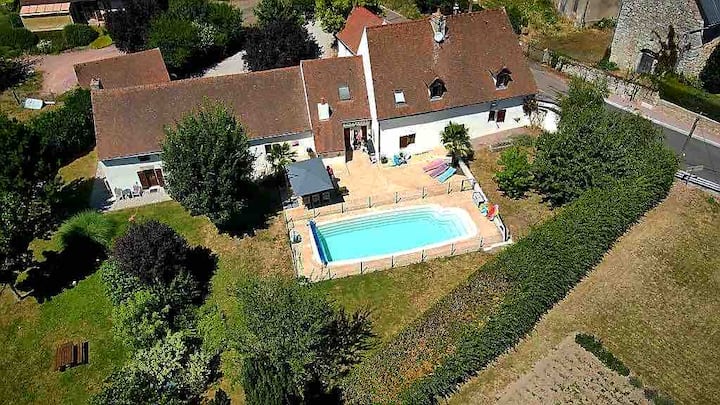 Beau Studio à Autun- Piscine Et Grand Jardin - Autun
