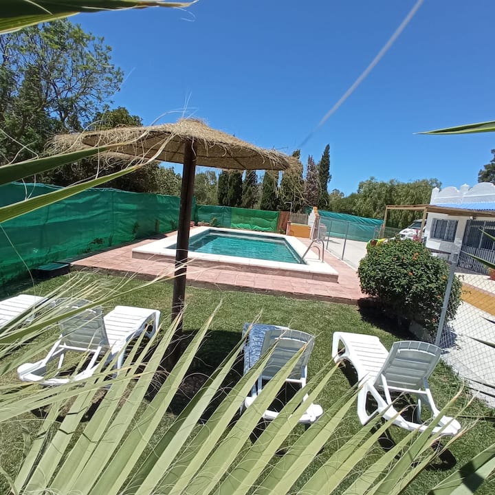 Tranquila Parcela Con Piscina Y Barbacoa - Chiclana de la Frontera