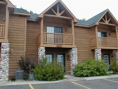 Starved Rock Cabins | Cabins and More | Airbnb