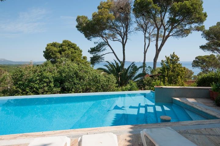 Villa Pour 8 Près De La Plage, Avec Piscine Privée - Aiguablava, España