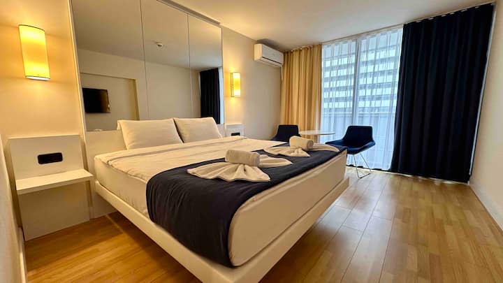M&m Modern Studio On 35th Floor - Batumi