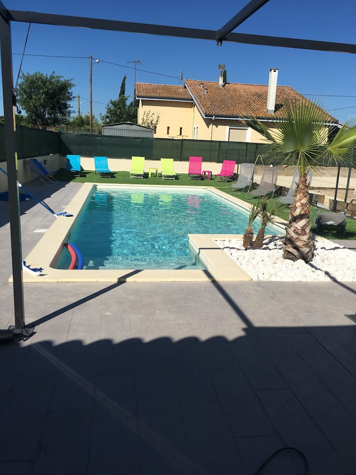 1er éTage D'une Villa: Piscine,bbq, Petanque - Montagnac