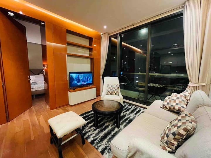 Luxury 1br 300m Bts Phromphong Emq Rooftop Pool - Bangkok