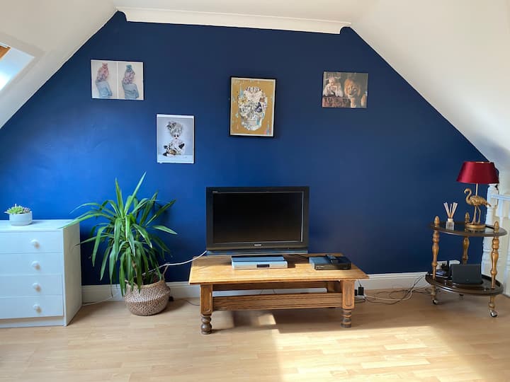 Top Floor Apartment In Boscombe - Bournemouth