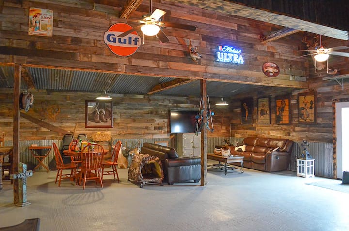 Turtle Bayou Vacation Rentals & Homes - Texas, United States | Airbnb