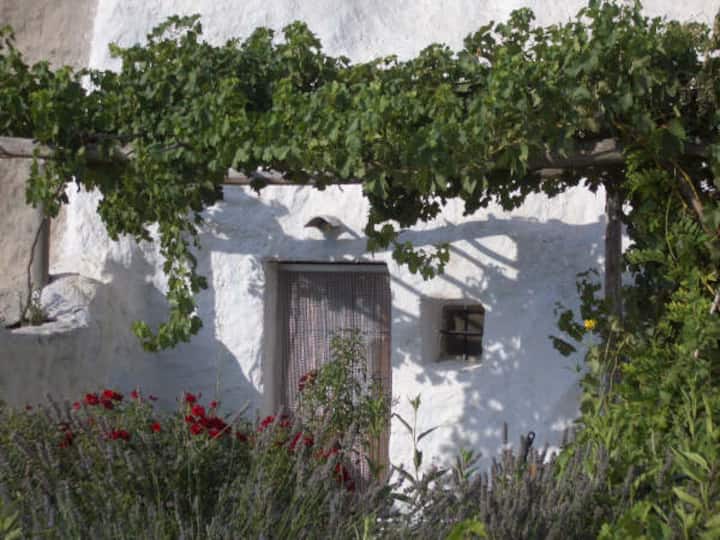 Bonita Casa-cueva De 2 Plazas - Baza