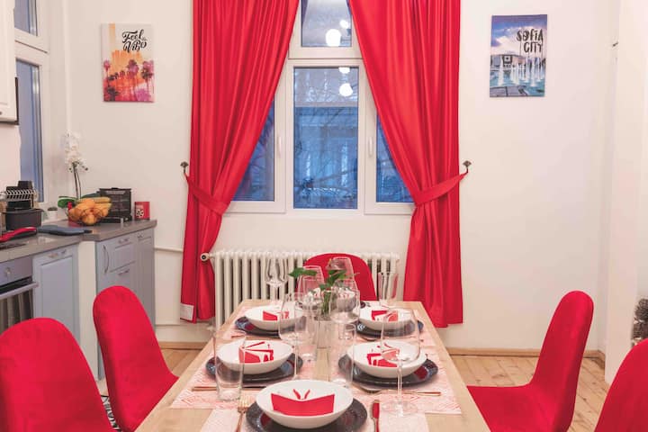 Vintage Bohemian Paradise For Big Groups - Sofia