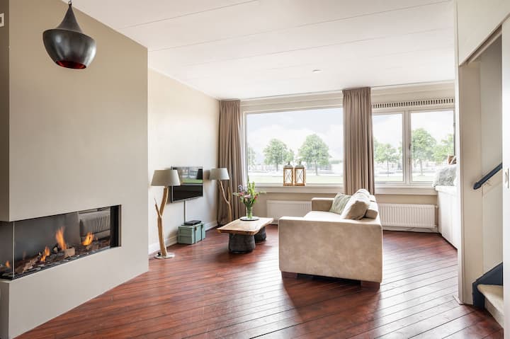 Great Apartment With A Perfect View Over The Maas - Barendrecht