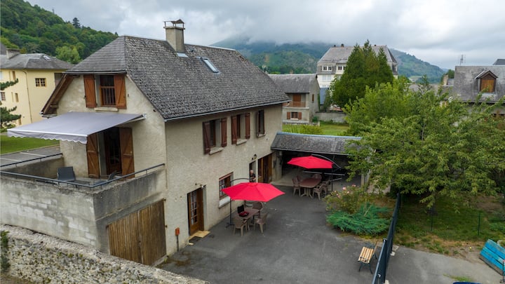 Maison 3 Appartements Avec Patio - Bagnères-de-Bigorre
