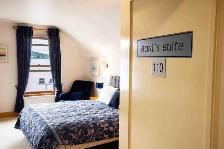 The Waters Edge Hotel (Earl’s Suite) - Rathmullan
