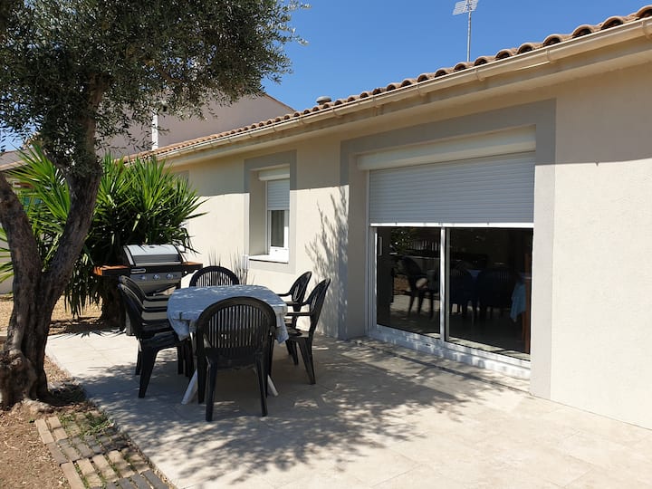 Nimes-villa Très Bien éQuipée Proche De Tout - Nîmes