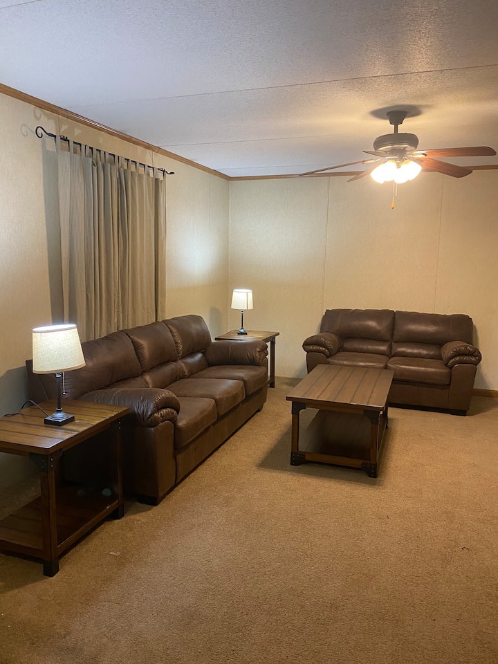 Comfortable Country Setting Close To Town - Start, LA