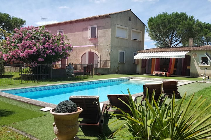 "Mas De L'olive"
Provence Piscine 
Clim 4 Chambres - Avignon