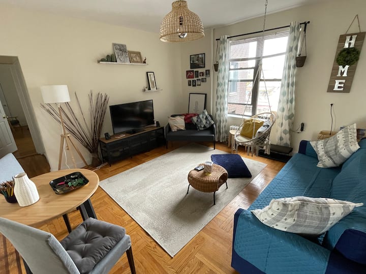 Cozy And Cute - Brooklyn, NY