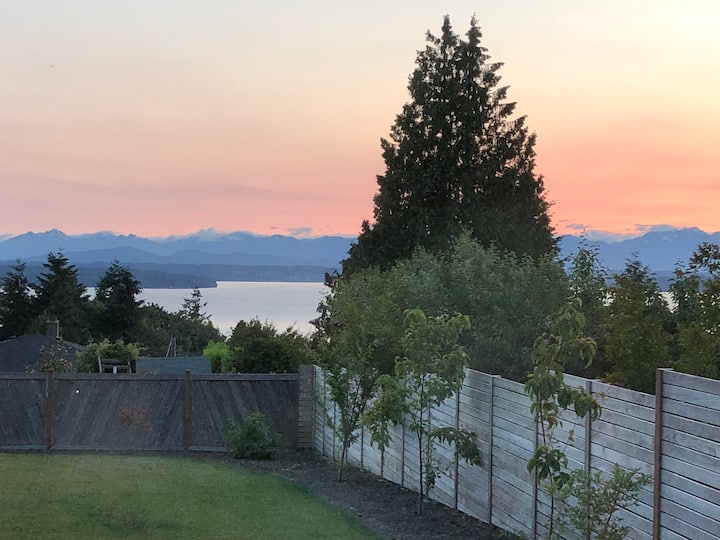Modern West Seattle Unit With Puget Sound Views - Seattle, WA