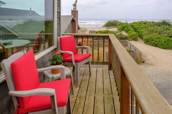 Cannon Beach House amazing ocean views - Houses for Rent in Cannon ...