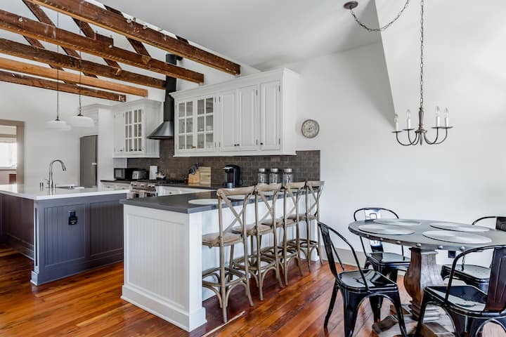 Luxury Highland Park Home In Historic 1895 Building - Los Angeles, CA