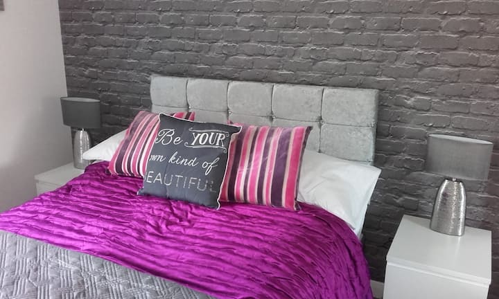 Excellent 2 Bed Apt Close To City Centre Free Park - Glasgow