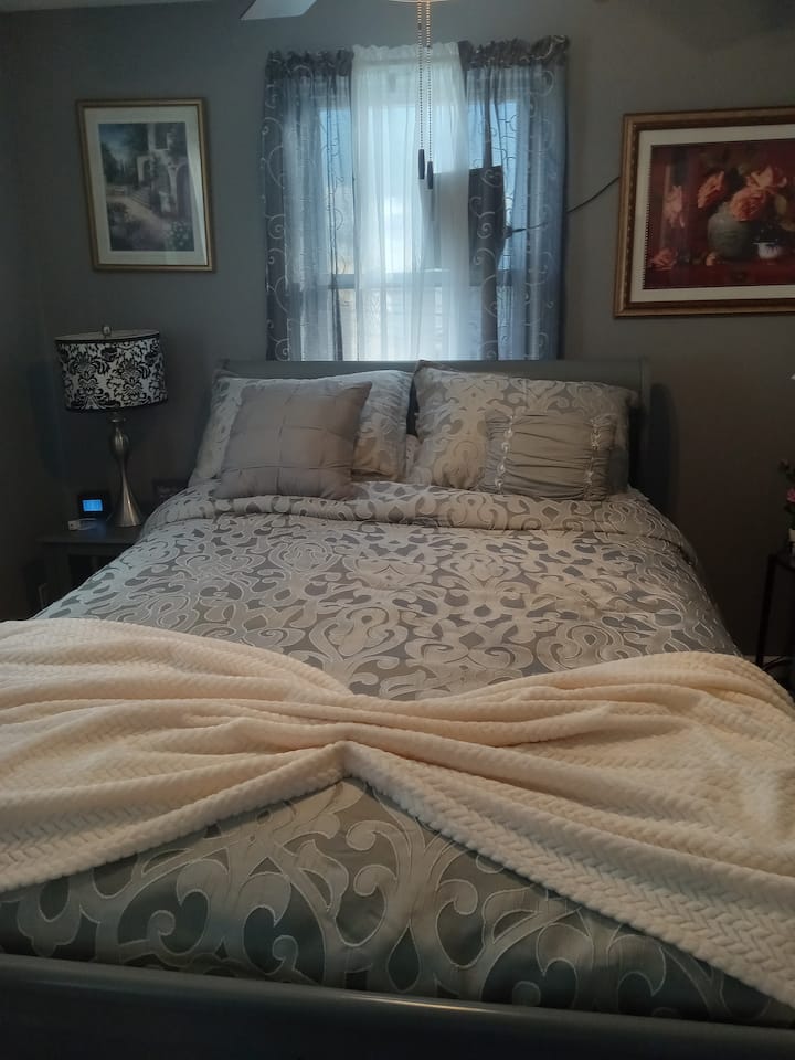 Elmont Cozy Guests Quarter Near The Ubs Arena - New York John F. Kennedy Airport (JFK)
