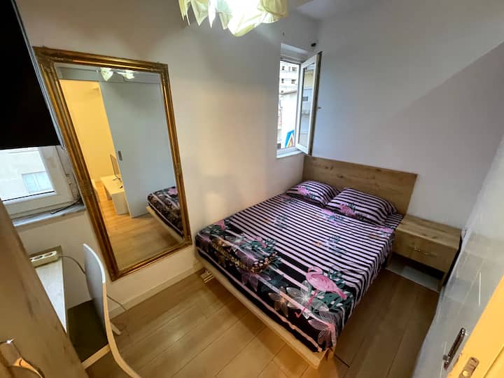Lovely One Bedroom Apartment
Near Eye Of Tirana - Tiran