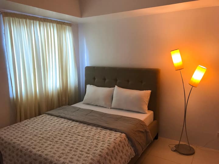 Beautiful Double Unit Quezon City Home - Quezon City