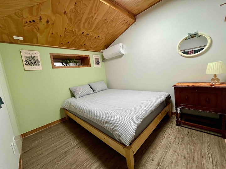 Woljeong Beach Jeju - Moojuae House - Jeju