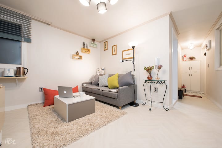 지미집 [Hbc] Fantastic Rooftop & Cozy Bedroom _3f - Seoul