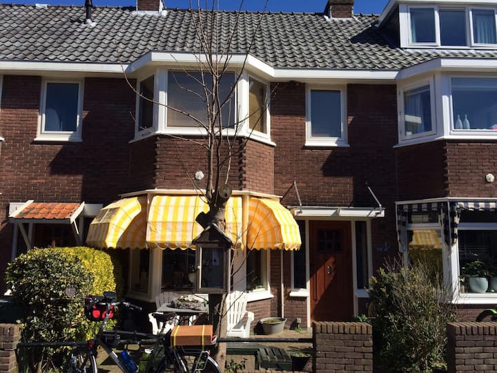 In Town Centre , Very Quiet Area. Dead-end Street) - Alkmaar