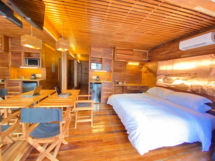 Empire Caribe A Pasos Del Mar Y De La 5ta Avenida - Playa del Carmen