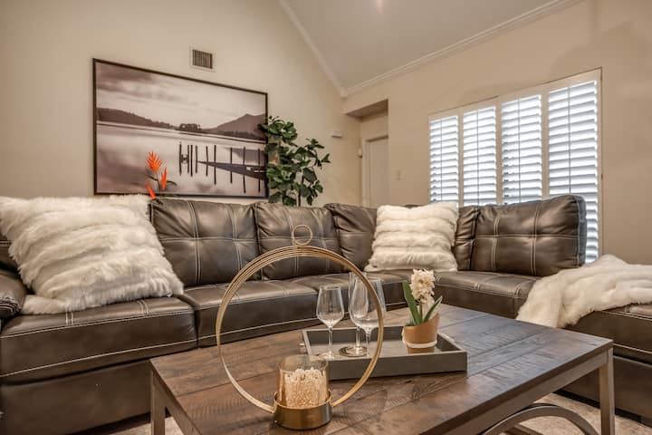 (#8117) Close To Lake! Renovated House & Backyard - Garland, TX