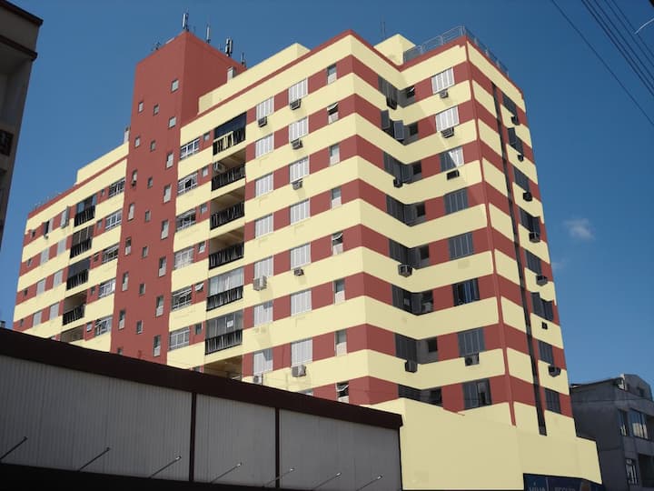 Apartamento 1 Suíte + 2 Dormitórios. Centro-sm - Santa Maria