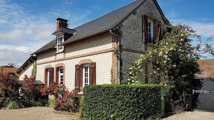 Gite Des Roses Prés De Louviers - Val-de-Reuil
