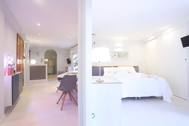 Bright Flat With Two Terraces Near Vatican - Rome