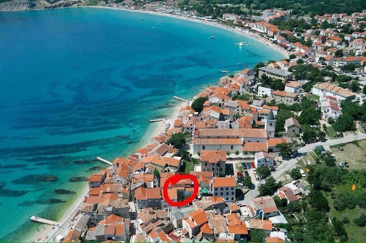 Just 40 Meters To The Beach! - Baška