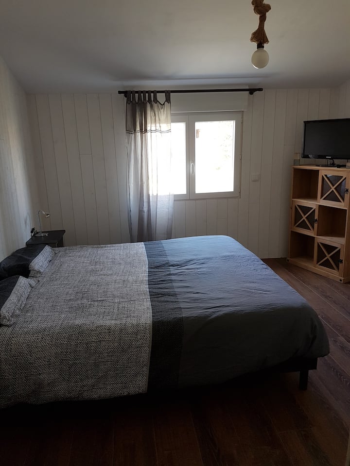 Suite Privée Dans Un Endroit Plein De Charme. - Chantonnay