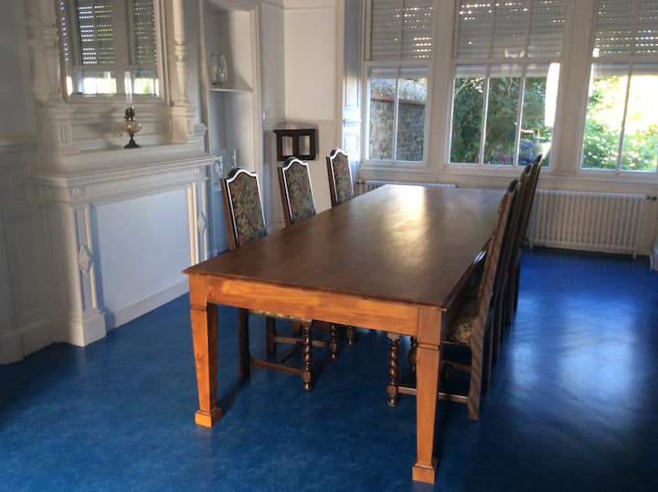 Maison De Caractère Pour Une Parenthèse Reposante - Vire