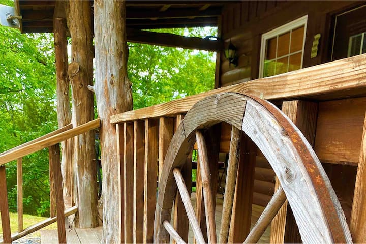The Wild West - Mena, AR