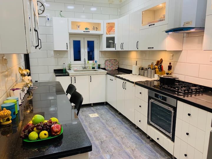 Comfortable Room In A Great Location - Soudan