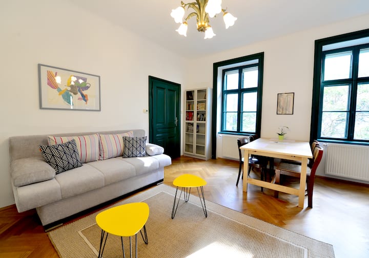 Quiet And Green With Terrace - Viena