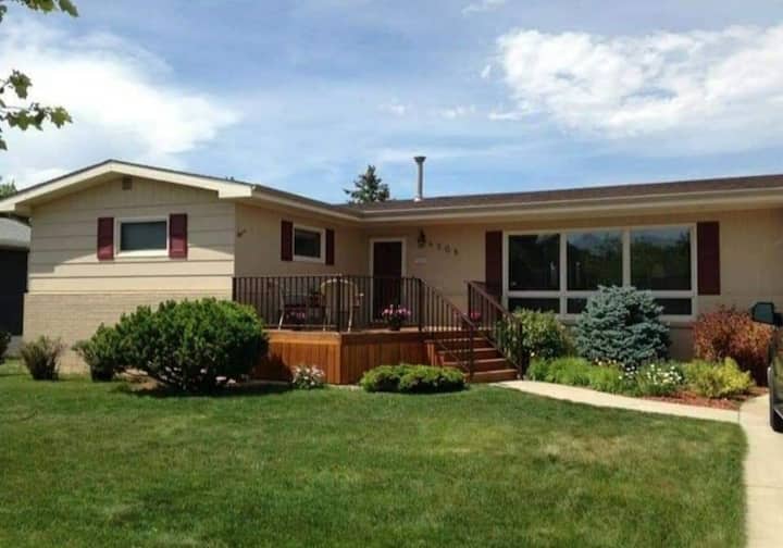 Beautiful Blackhills Home - Rapid City, SD