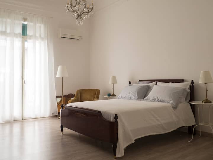 Central Apartment Piazza Aragona
"Casa Piazza" - Palermo, Italy