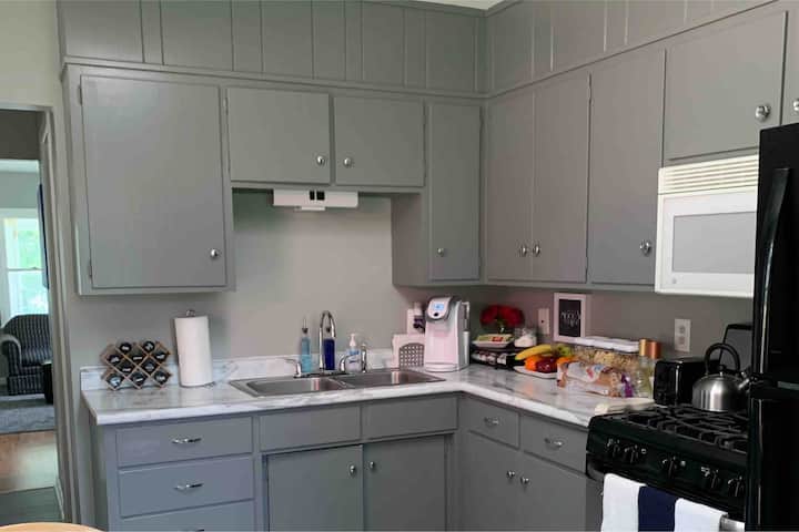 Lake View Deck Cable 3 Br Dog Friendly Laundry - Sioux Falls, SD