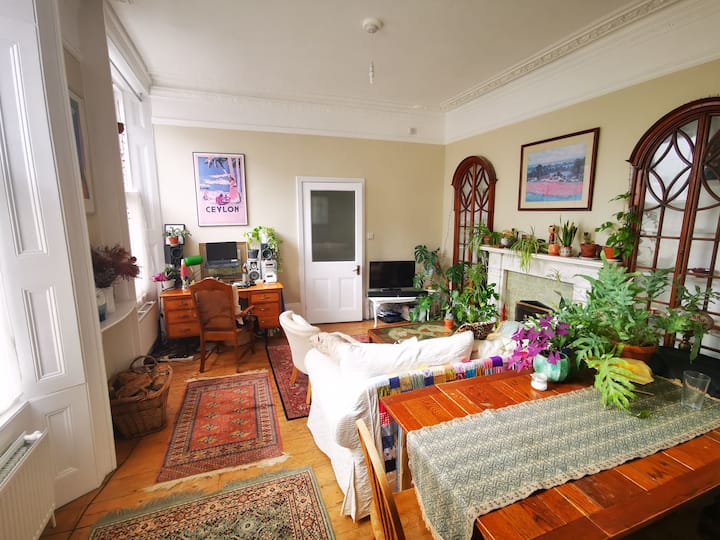 Lovely 1 Bed Flat Garden Flat. Great Location - Brighton