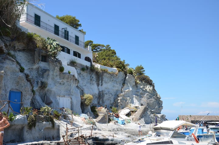 Villetta Donatino A Mare- Marideaponza - Ponza